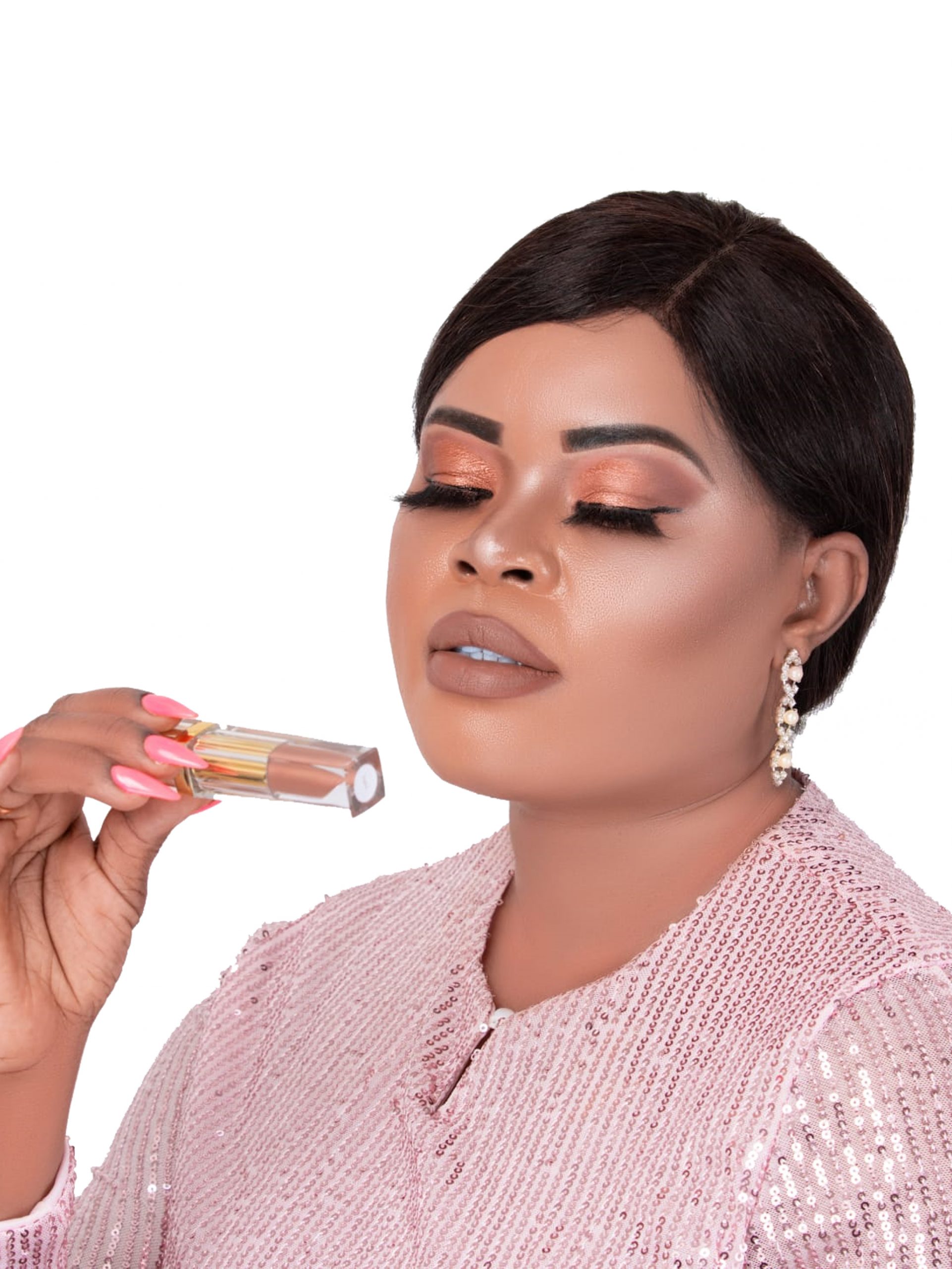 Exbit – Golden Lip Cosmetics